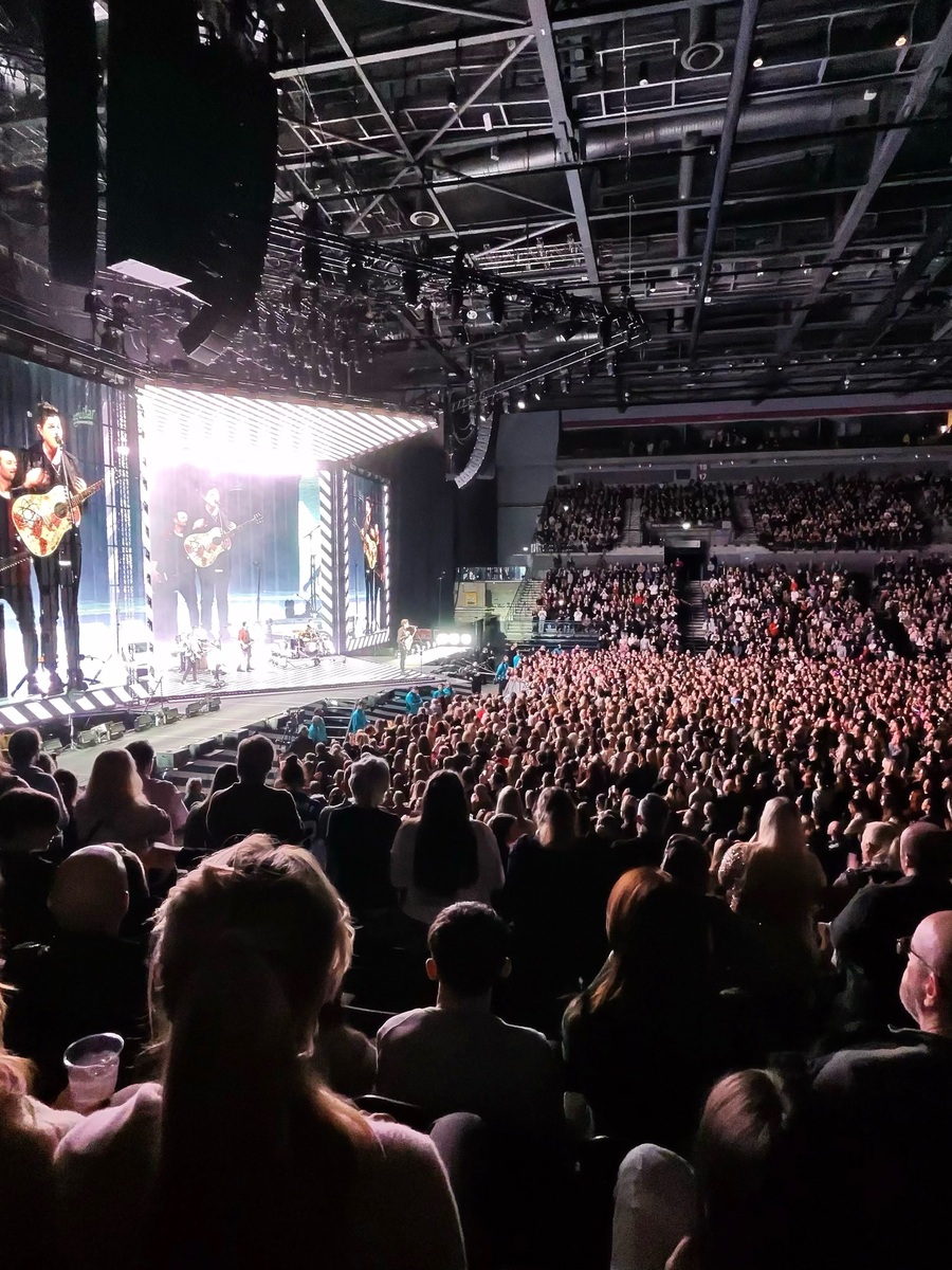Nov 25, 2024: The Script / Tom Walker at M&S Bank Arena Liverpool ...