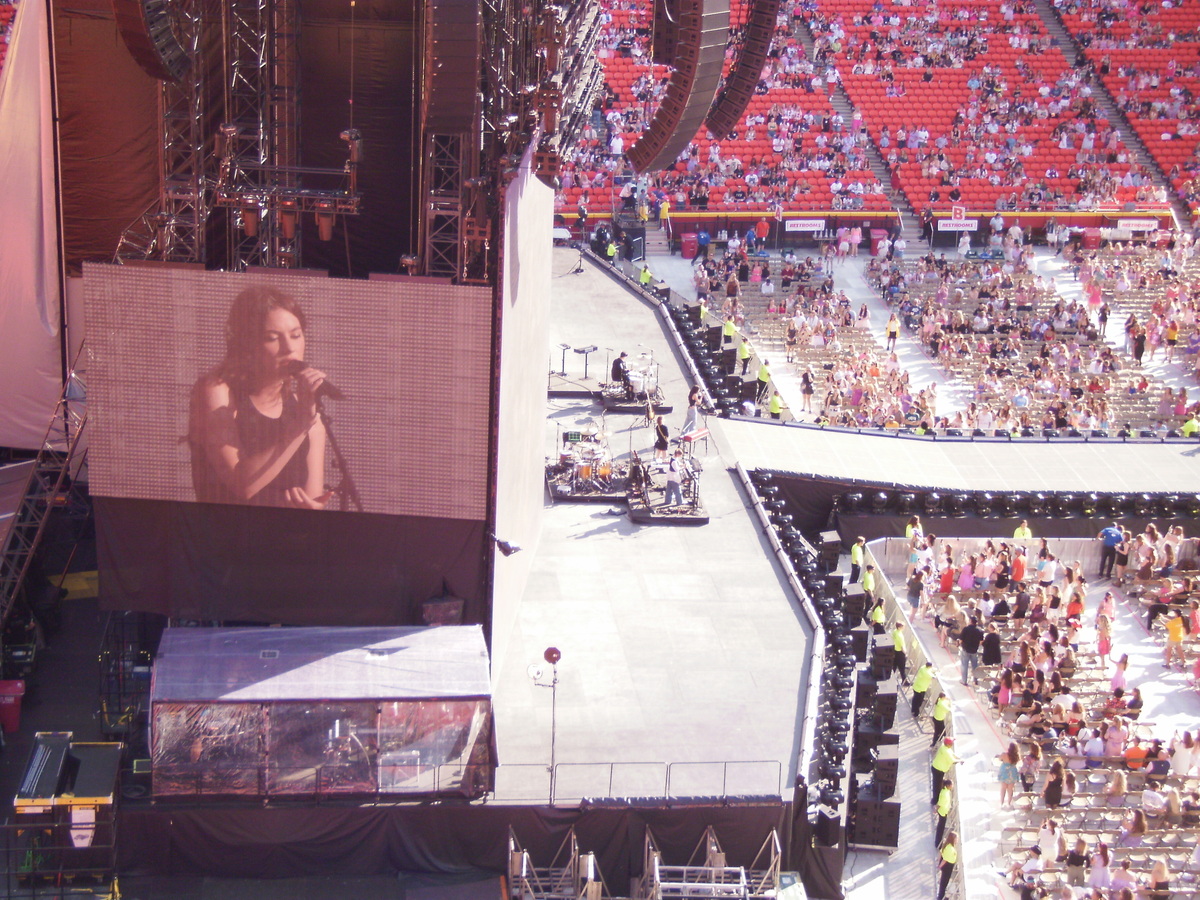 Concert History of GEHA Field at Arrowhead Stadium Kansas City ...