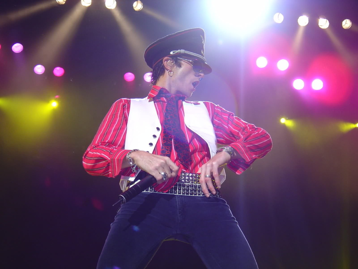 Velvet Revolver Concert & Tour History | Concert Archives