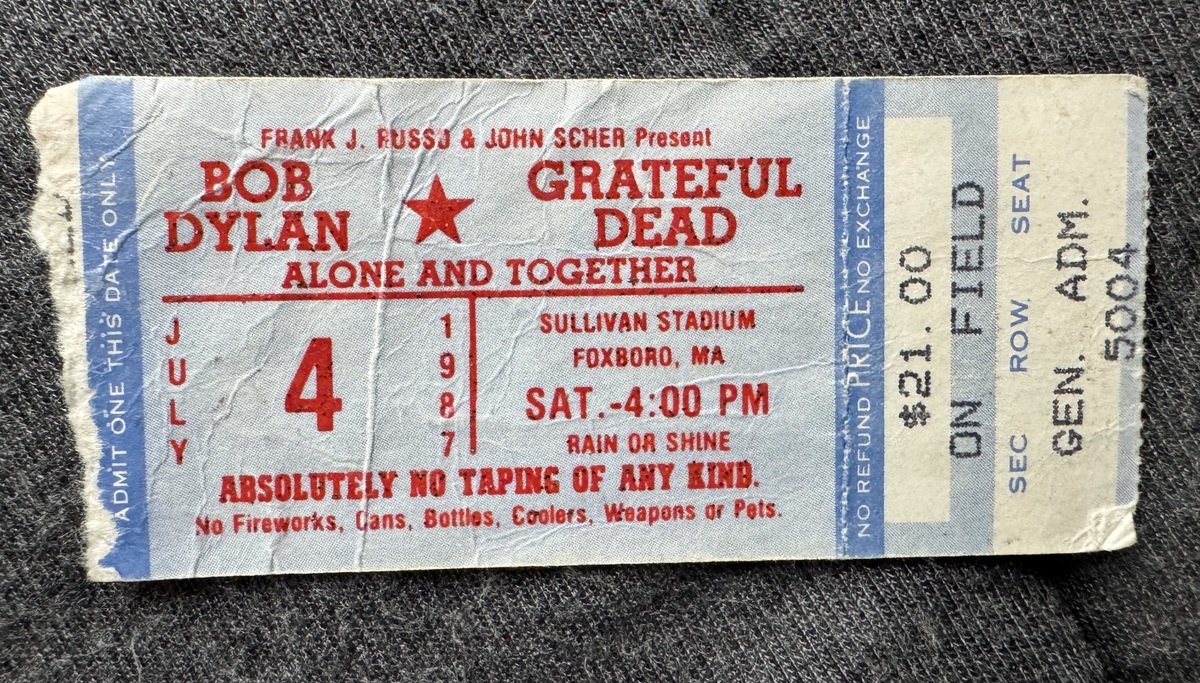 Grateful Dead's 1987 Concert & Tour History | Concert Archives