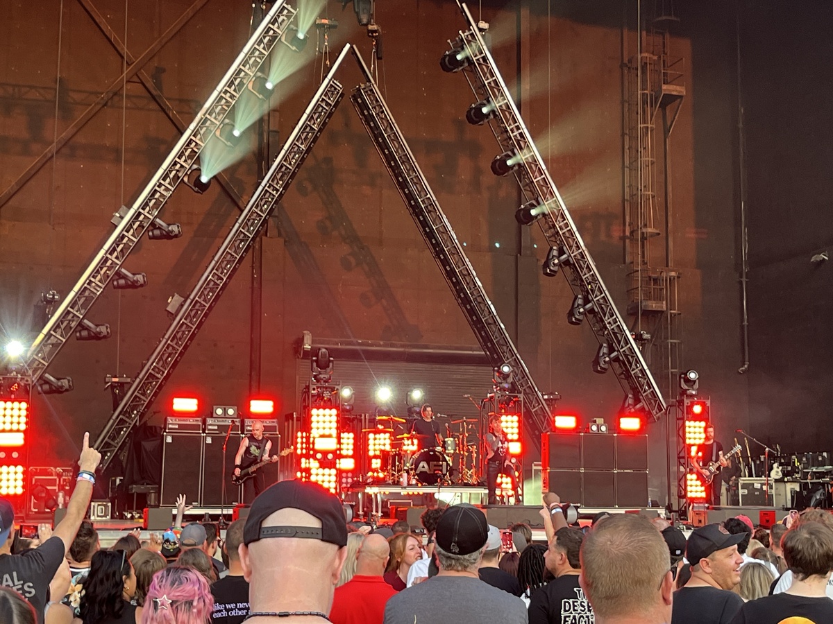 Poppy Concert & Tour History (Updated for 2025) | Concert Archives