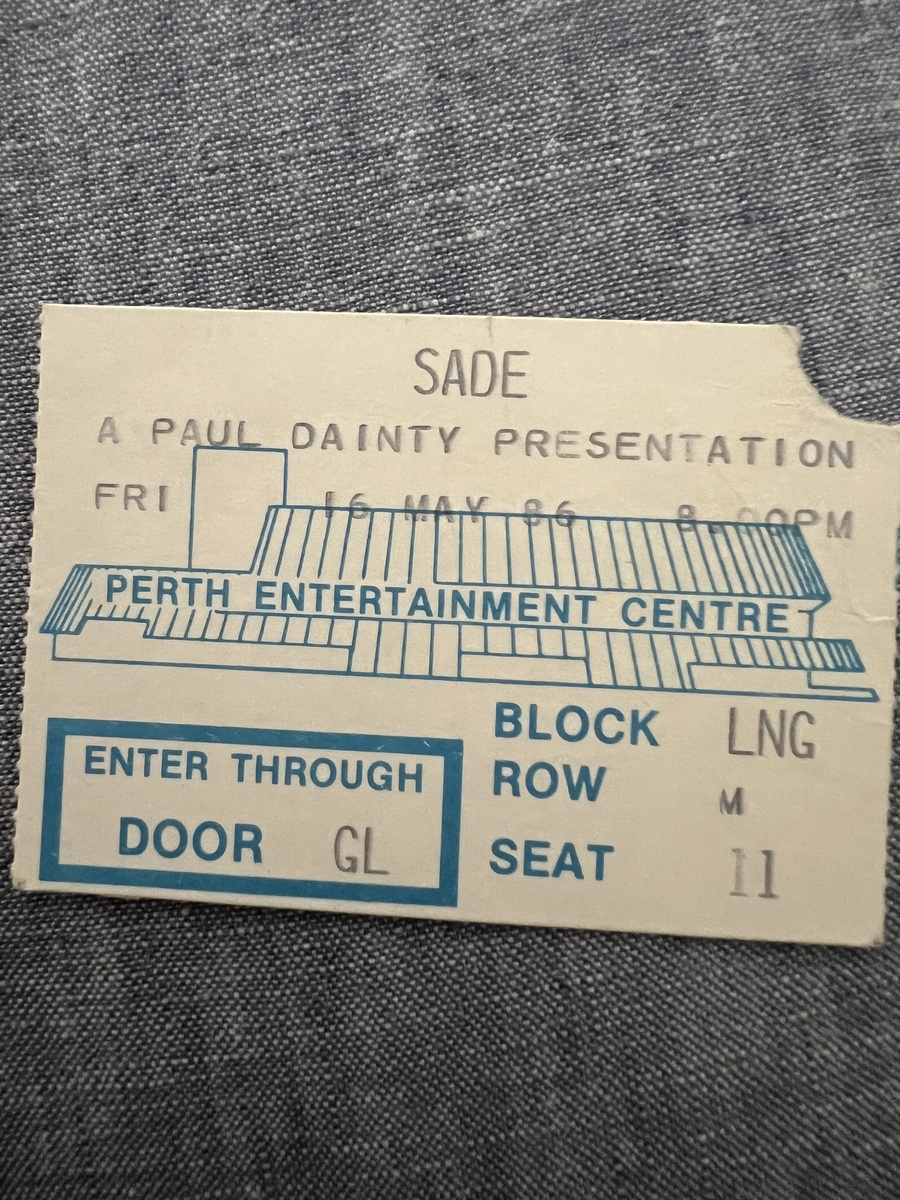 Sade Concert & Tour History (Updated for 2025) | Concert Archives