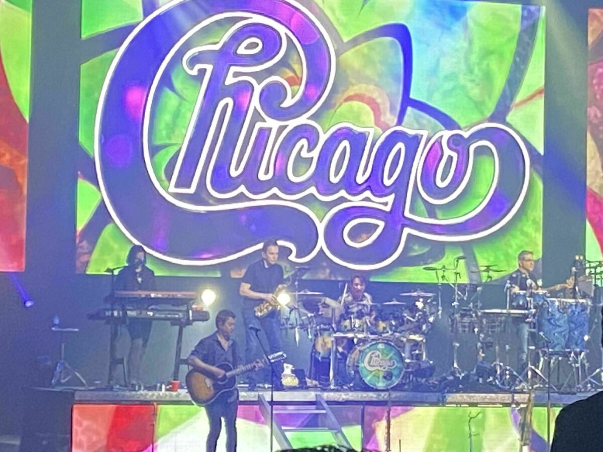 Chicago Concert & Tour History (Updated for 2025) | Concert Archives