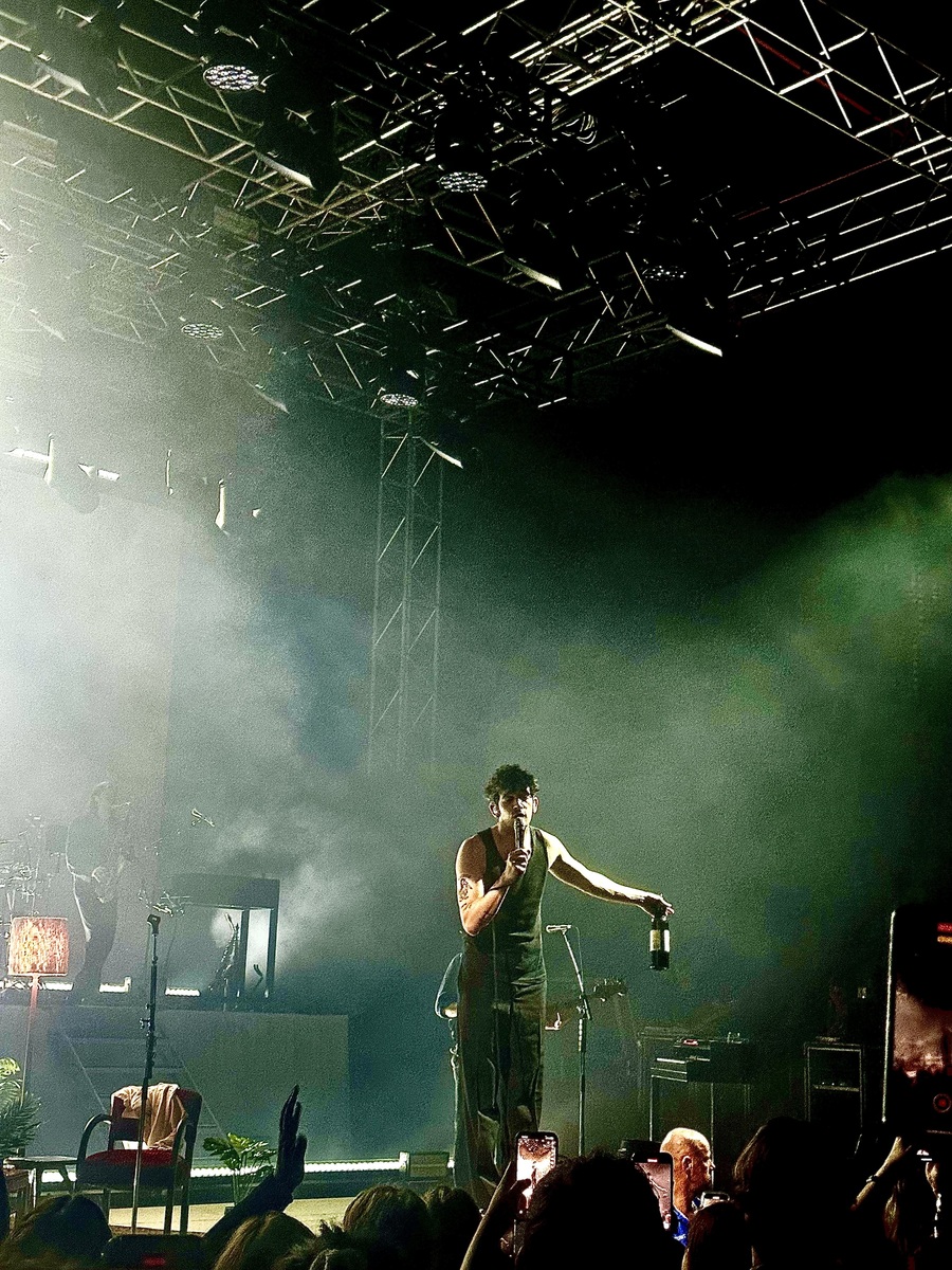 The 1975 Concert & Tour History | Concert Archives