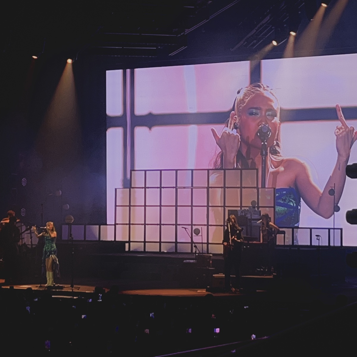 NIKI Concert & Tour History (Updated for 2025) | Concert Archives