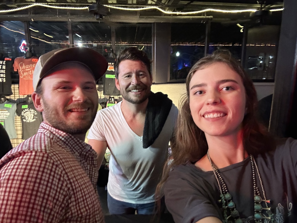 Shane Smith & The Saints Concert & Tour History | Concert Archives