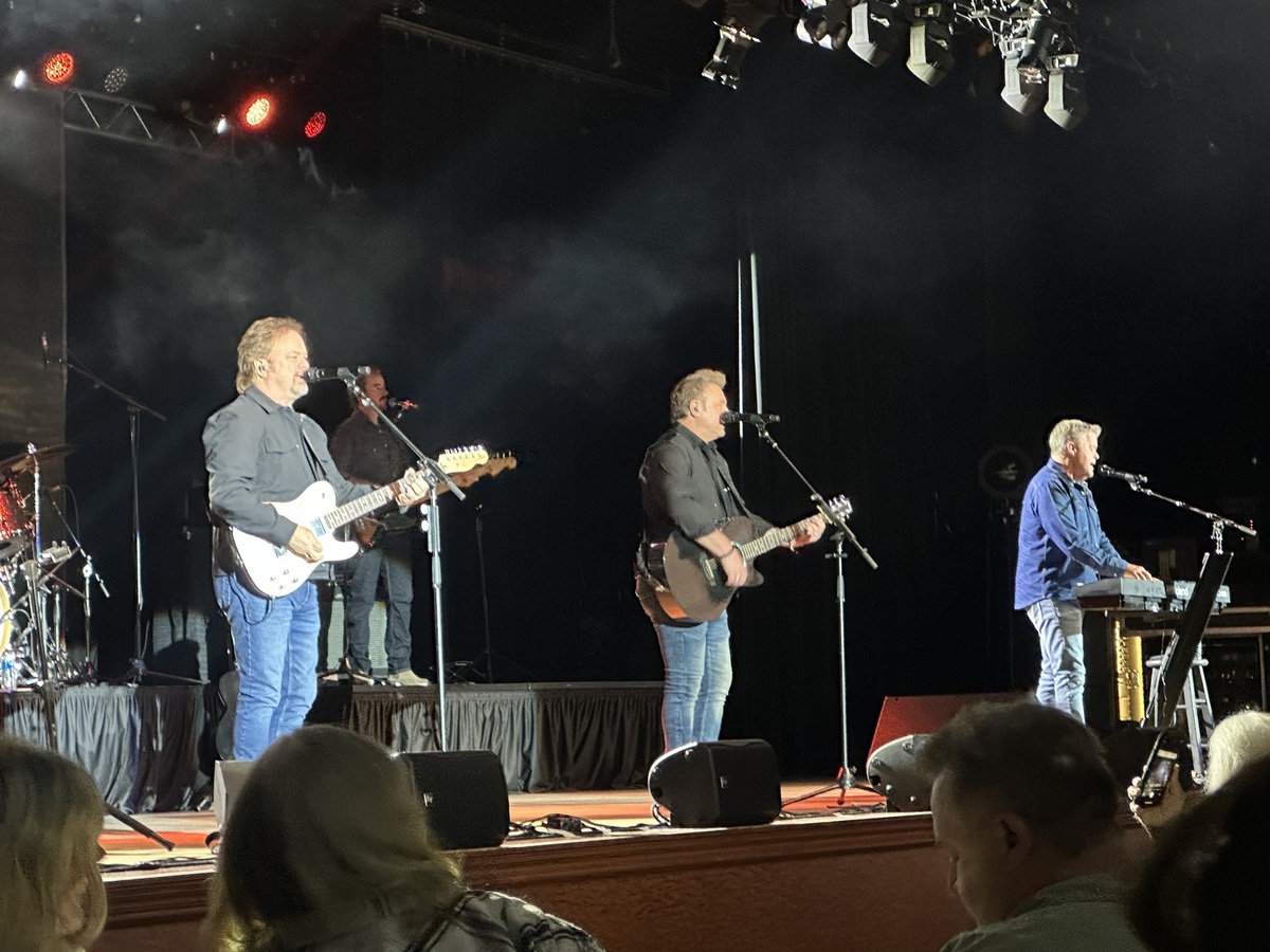 The Frontmen Concert & Tour History (Updated for 2026) | Concert Archives