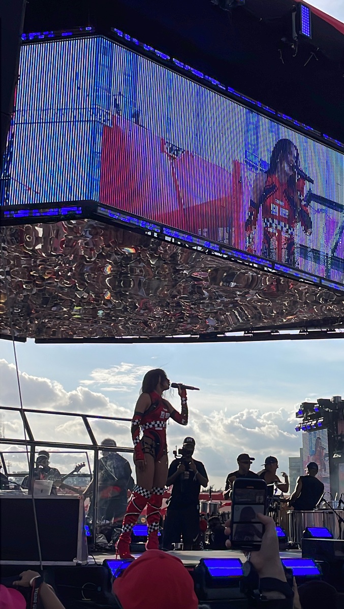 Veigh Concert & Tour History (Updated for 2025) | Concert Archives