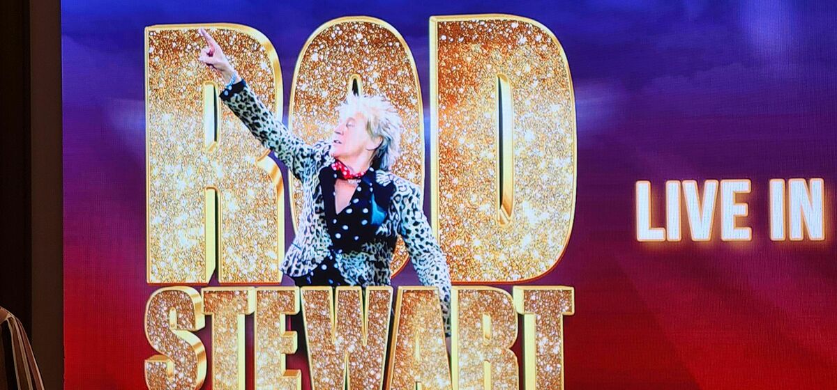 Rod Stewart Concert Photos | Concert Archives