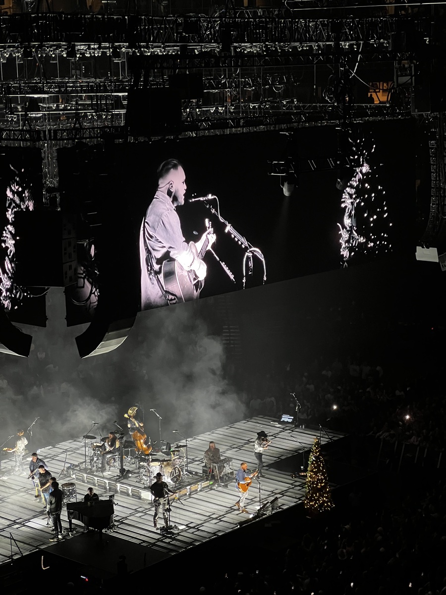 Zach Bryan Concert & Tour History (Updated for 2025) | Concert Archives