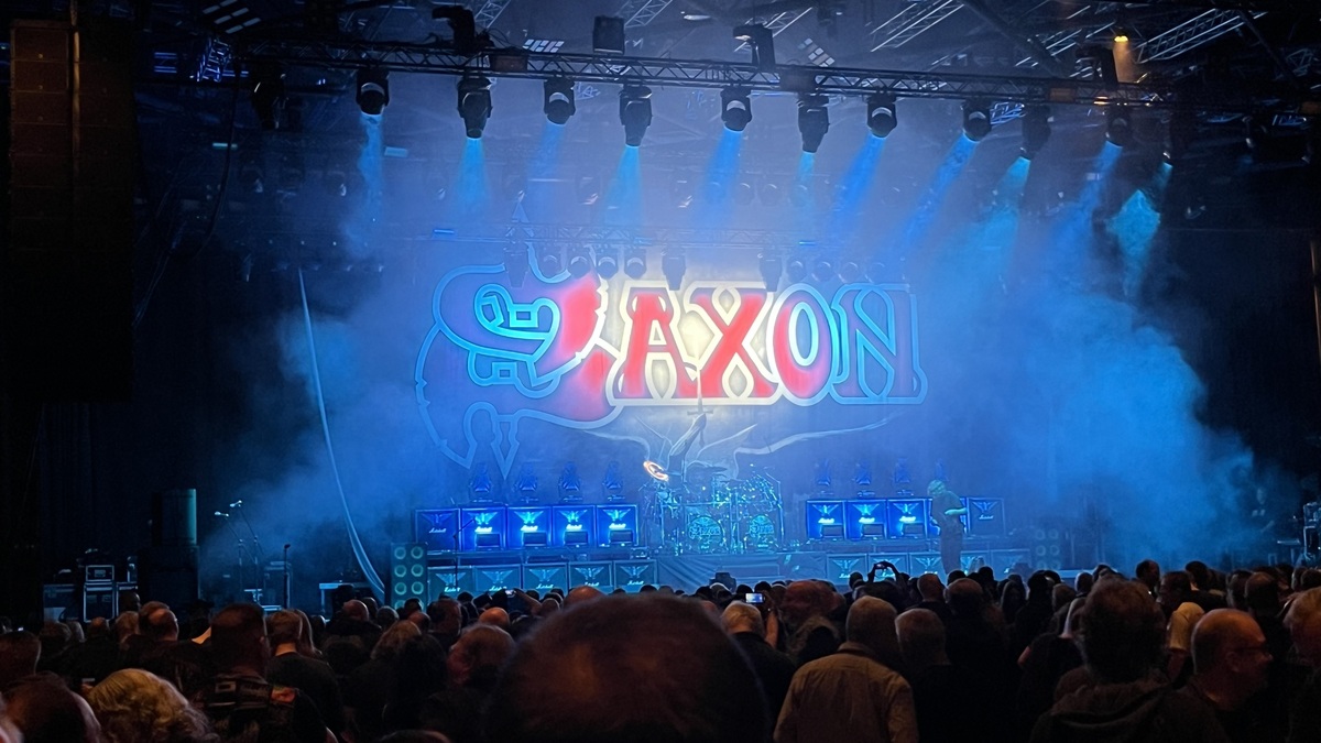Saxon Concert & Tour History (Updated for 2025) | Concert Archives