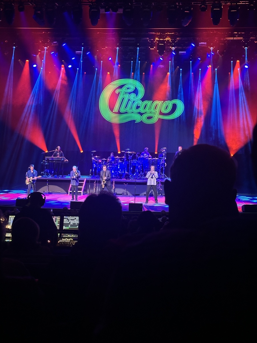 Chicago Concert & Tour History (Updated for 2025) | Concert Archives