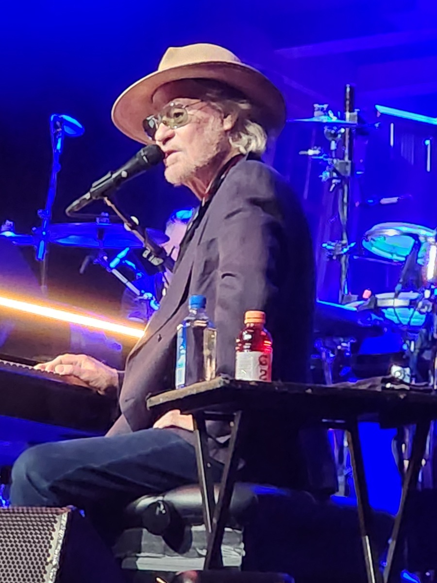 Daryl Hall Concert & Tour History (Updated for 2025) | Concert Archives