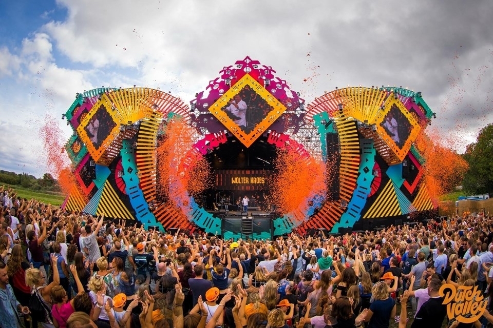 Dutch Valley Concert & Tour History | Concert Archives