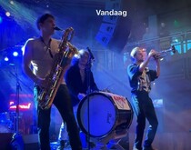 Roxy Dekker Concert & Tour History (Updated for 2025) | Concert Archives