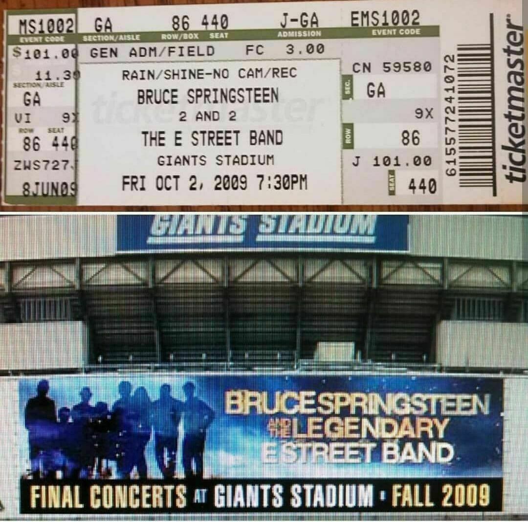 Oct 02, 2009: Bruce Springsteen & The E Street Band at Giants Stadium ...
