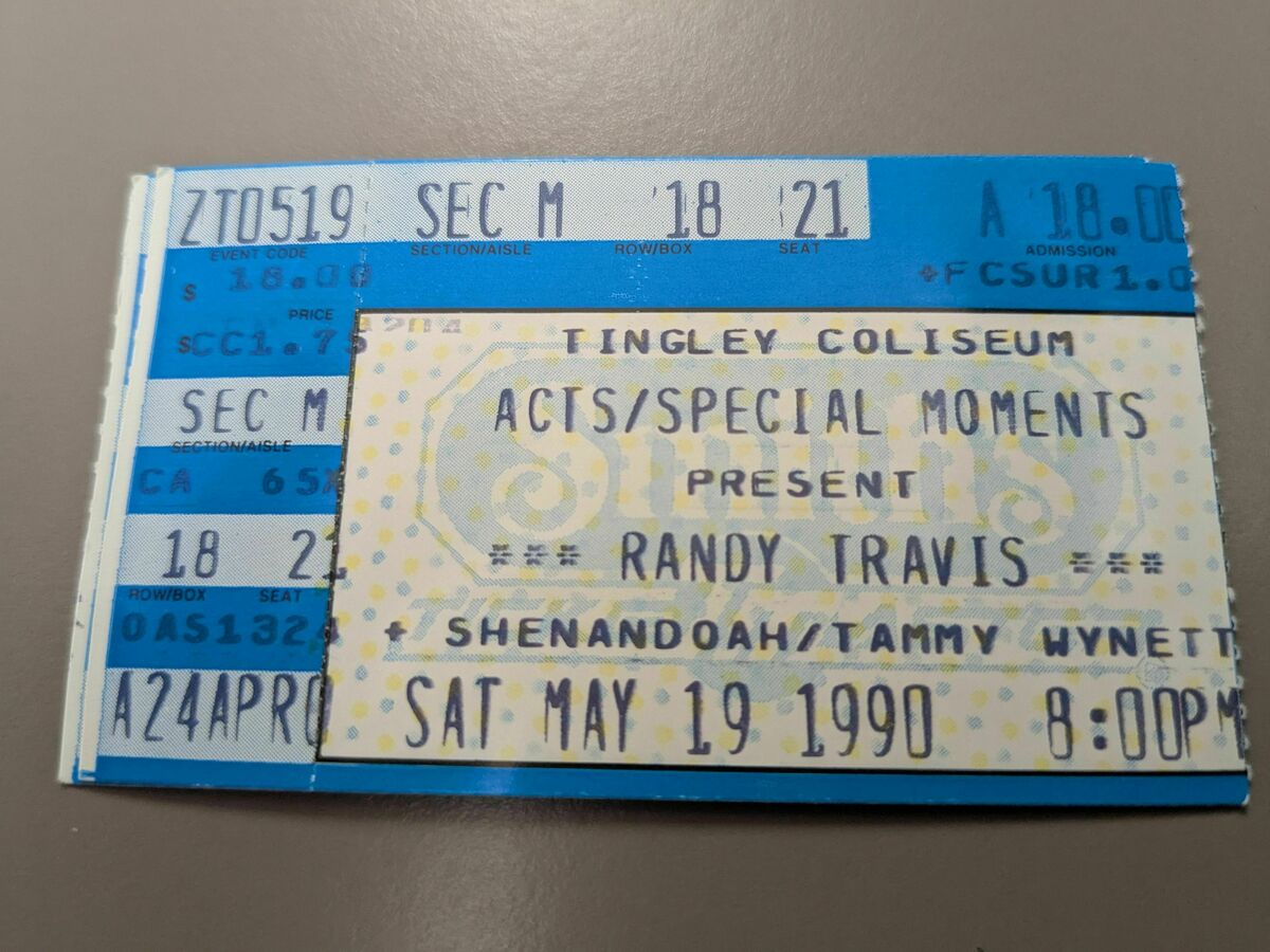 Randy Travis Concert & Tour History (Updated for 2025) | Concert Archives