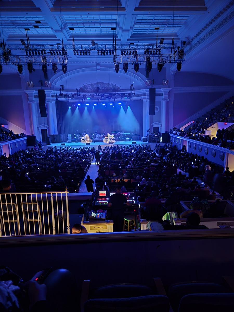 Feb 15, 2025: Eric Benét / Musiq Soulchild / Joe at DAR Constitution ...