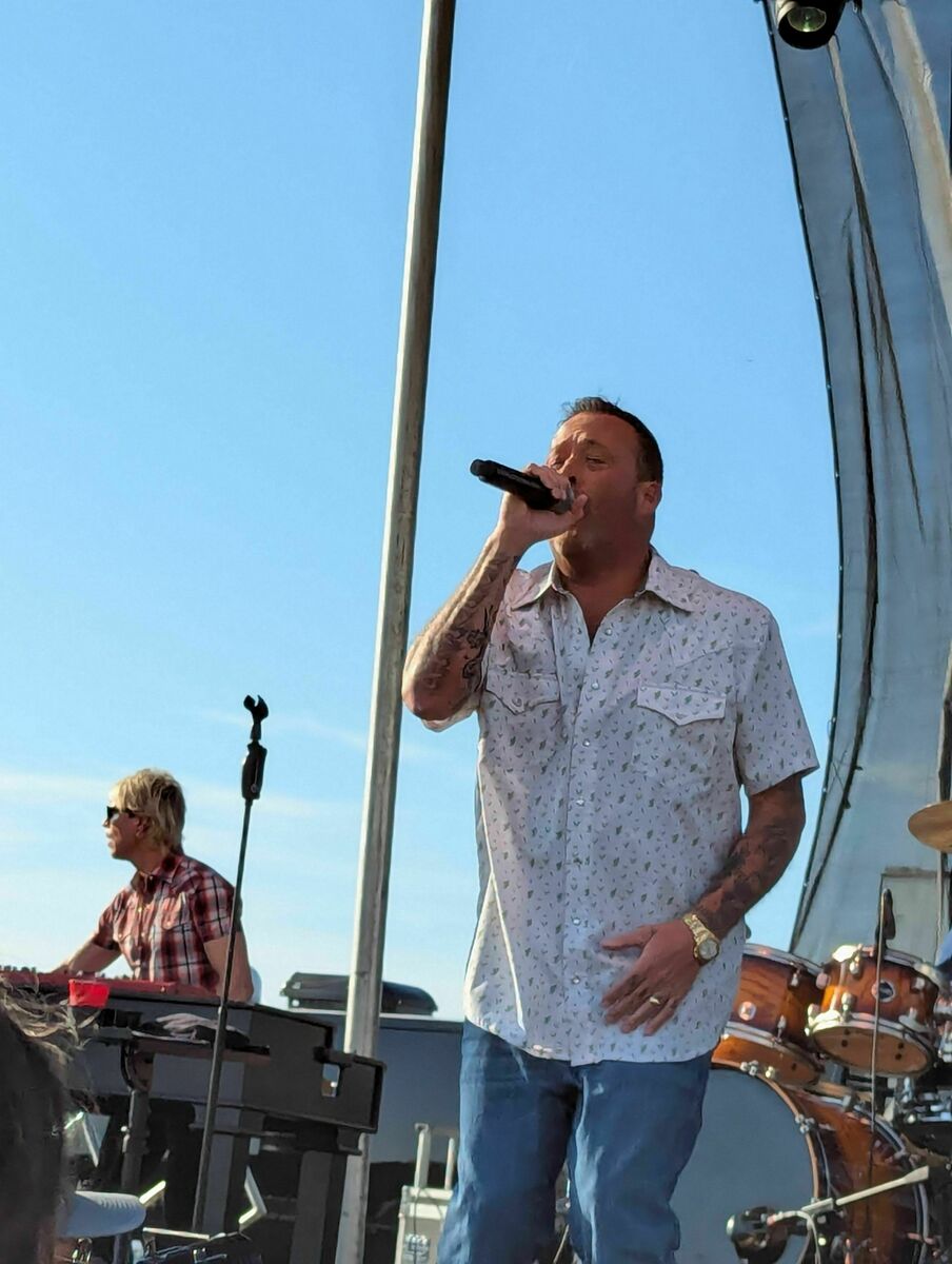 Tyler Hubbard Concert & Tour History (Updated for 2025) | Concert Archives