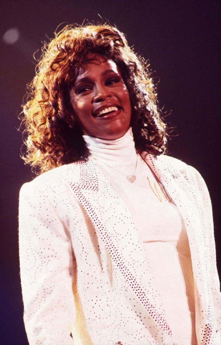 Whitney Houston Concert & Tour History | Concert Archives