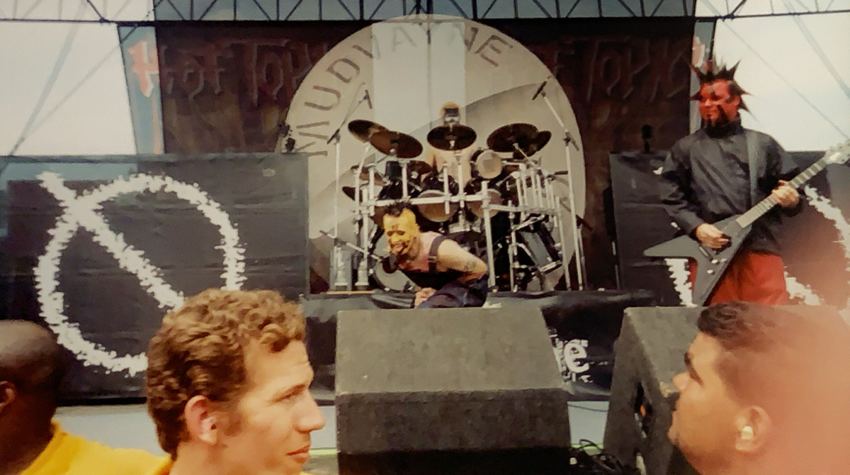 Linkin Park's 2001 Concert & Tour History | Concert Archives