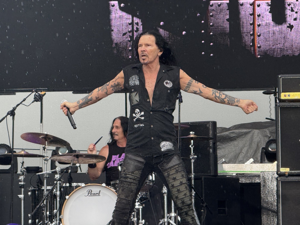 Quiet Riot Concert & Tour History (Updated for 2025 - 2026) | Concert ...