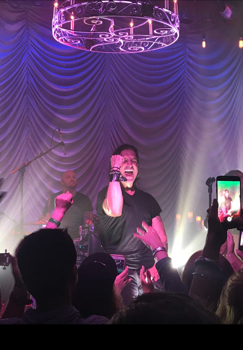 Jun 07, 2017: Scott Stapp / Art of Dying / Jeremy of Willet at Saint ...