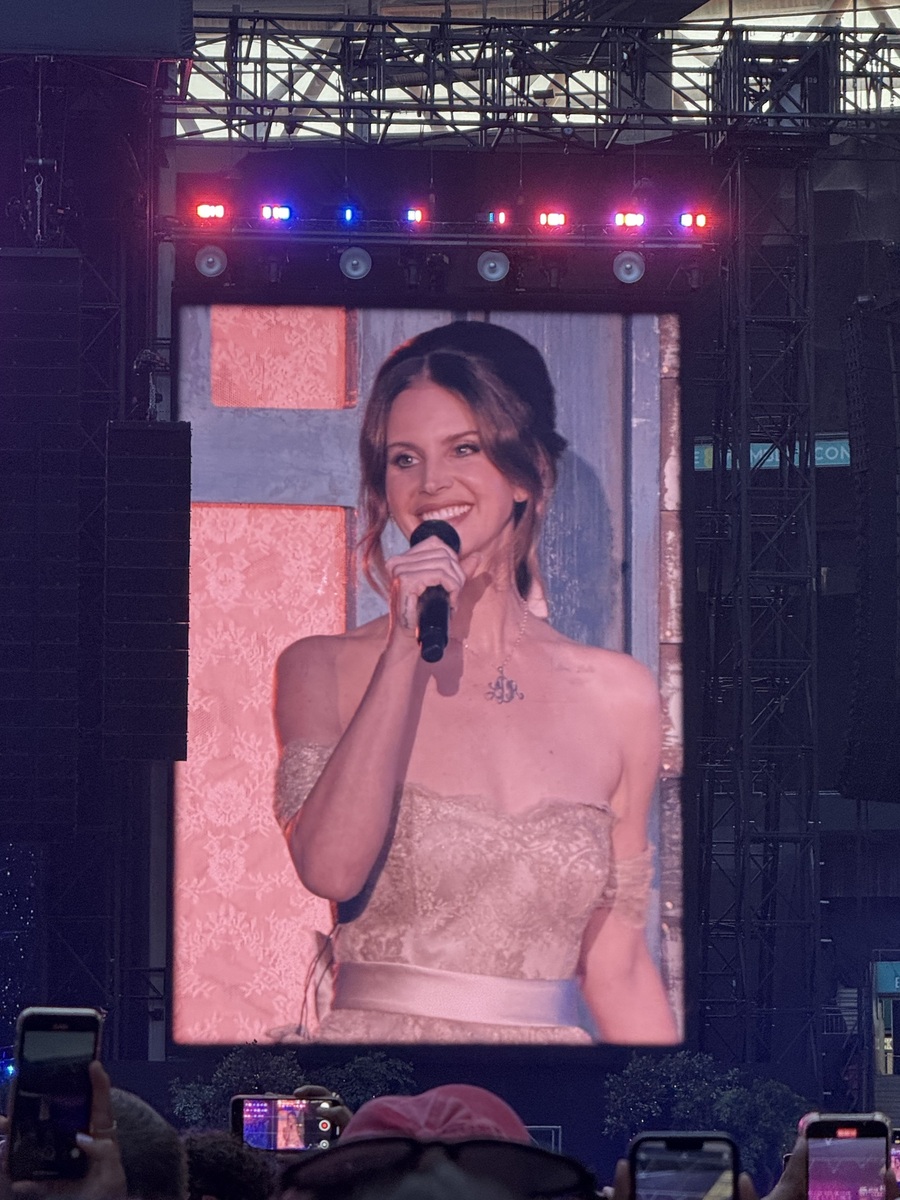 Jul 03, 2025: Lana Del Rey / Addison Rae at Wembley Stadium London ...