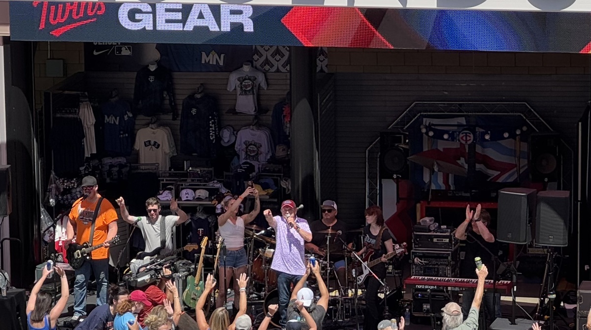 The Johnny Holm Band Concert & Tour History (Updated for 2025 ...