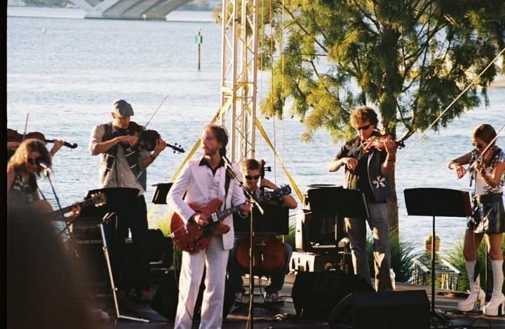 Frankie-Rae Concert & Tour History | Concert Archives