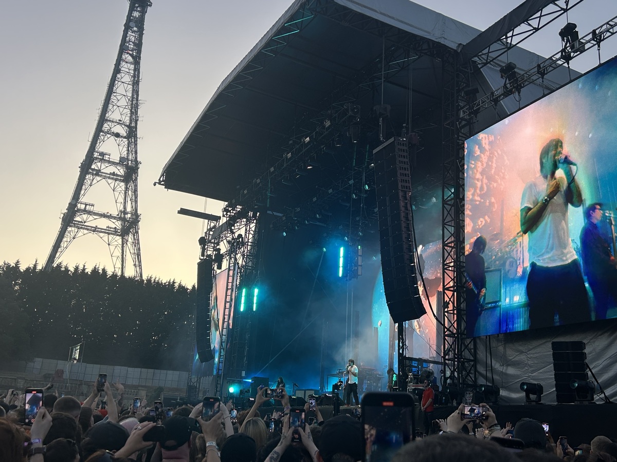 Jun 29, 2025: Deftones / Weezer / High Vis / HEALTH / Qendresa at ...