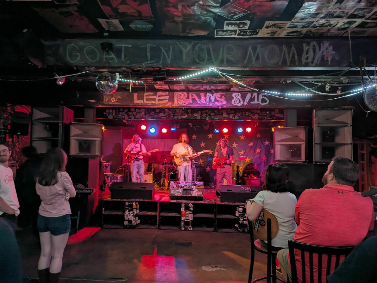 Hayloft band Concert Photos | Concert Archives