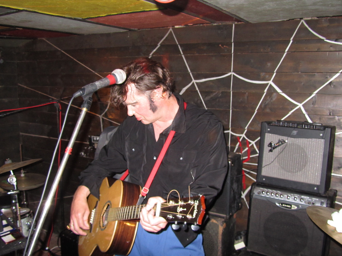 Black Diamonds (trib. Lonnie Donnegan) Concert & Tour History | Concert ...