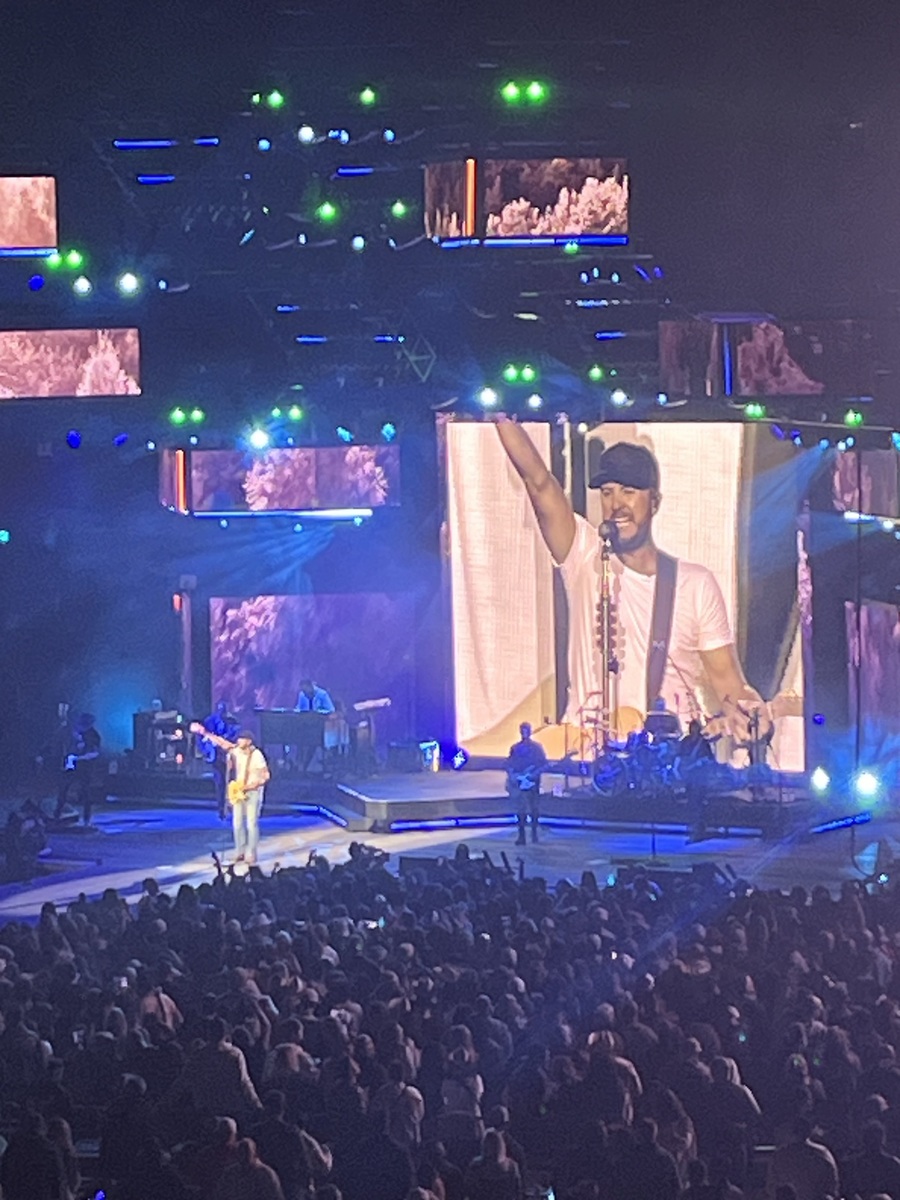 Avery Anna Concert & Tour History (Updated for 2025 - 2026) | Concert ...