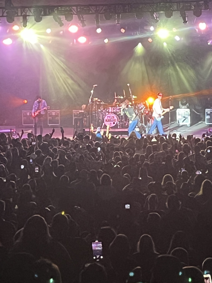 Tyler Hubbard Concert & Tour History (Updated for 2025) | Concert Archives