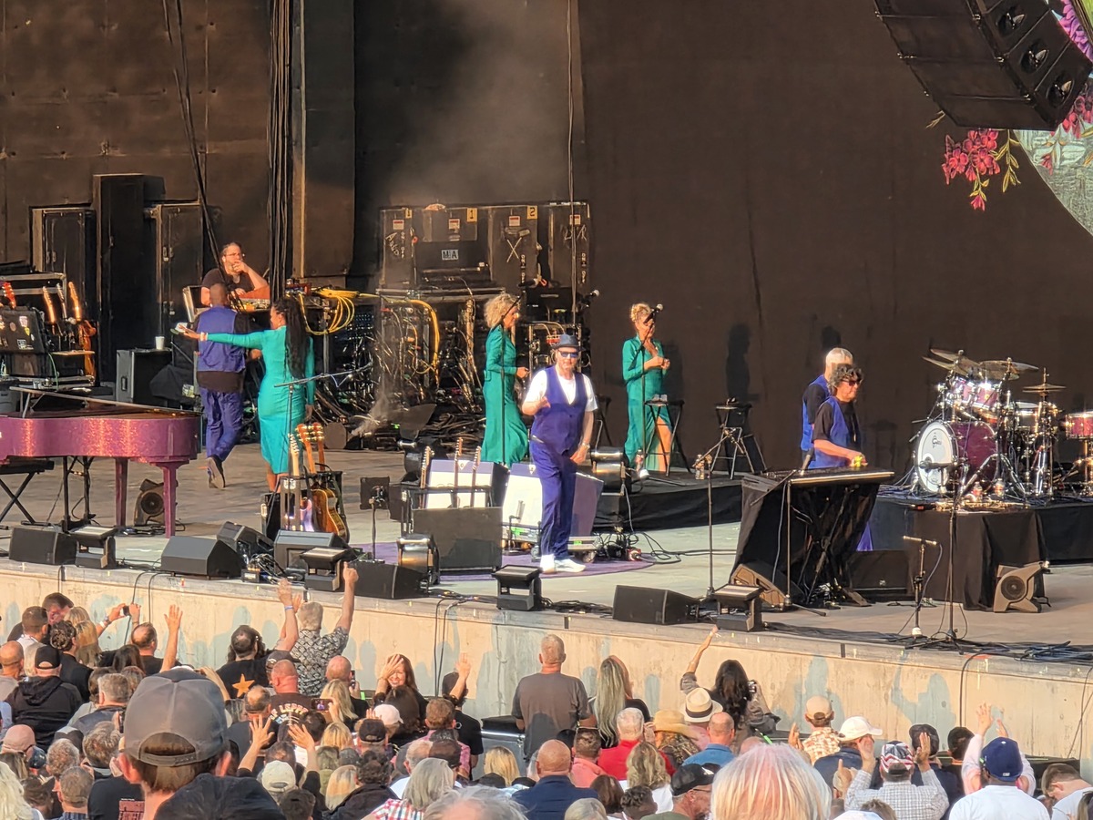 Men At Work Concert & Tour History (Updated for 2025 - 2026) | Concert ...