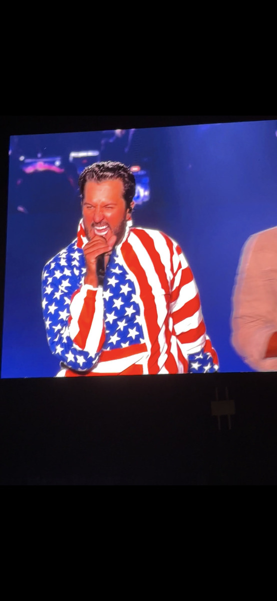 Luke Bryan Concert & Tour History (Updated for 2025 - 2026) | Concert ...