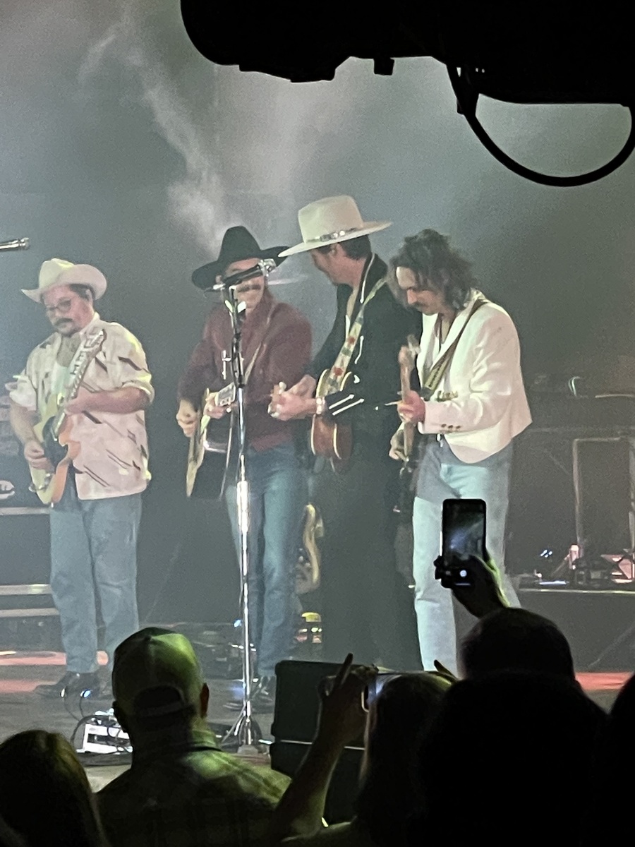 Midland Concert & Tour History (Updated for 2025) | Concert Archives