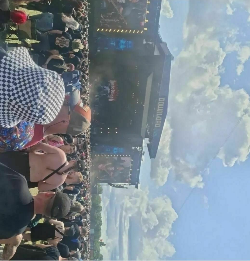 Poppy Concert & Tour History (Updated for 2025) | Concert Archives