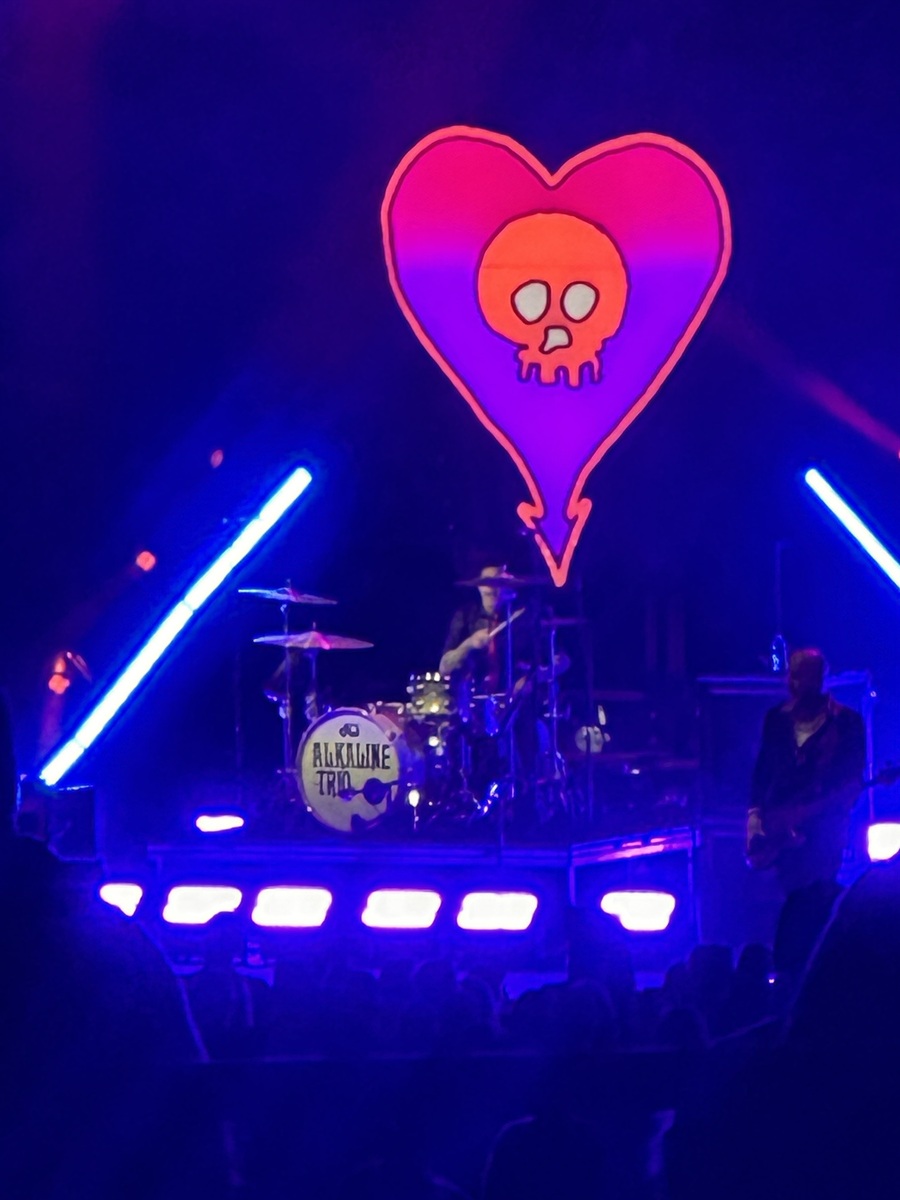 Sep 16, 2025: blink-182 / Alkaline Trio / Drug Church at Riverbend ...