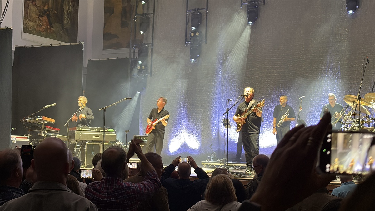Level 42 Concert & Tour History (Updated for 2025 - 2026) | Concert ...