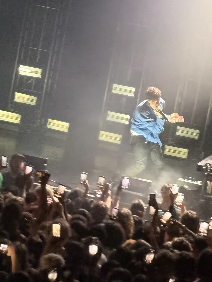 2hollis Concert & Tour History (Updated for 2025 - 2026) | Concert Archives