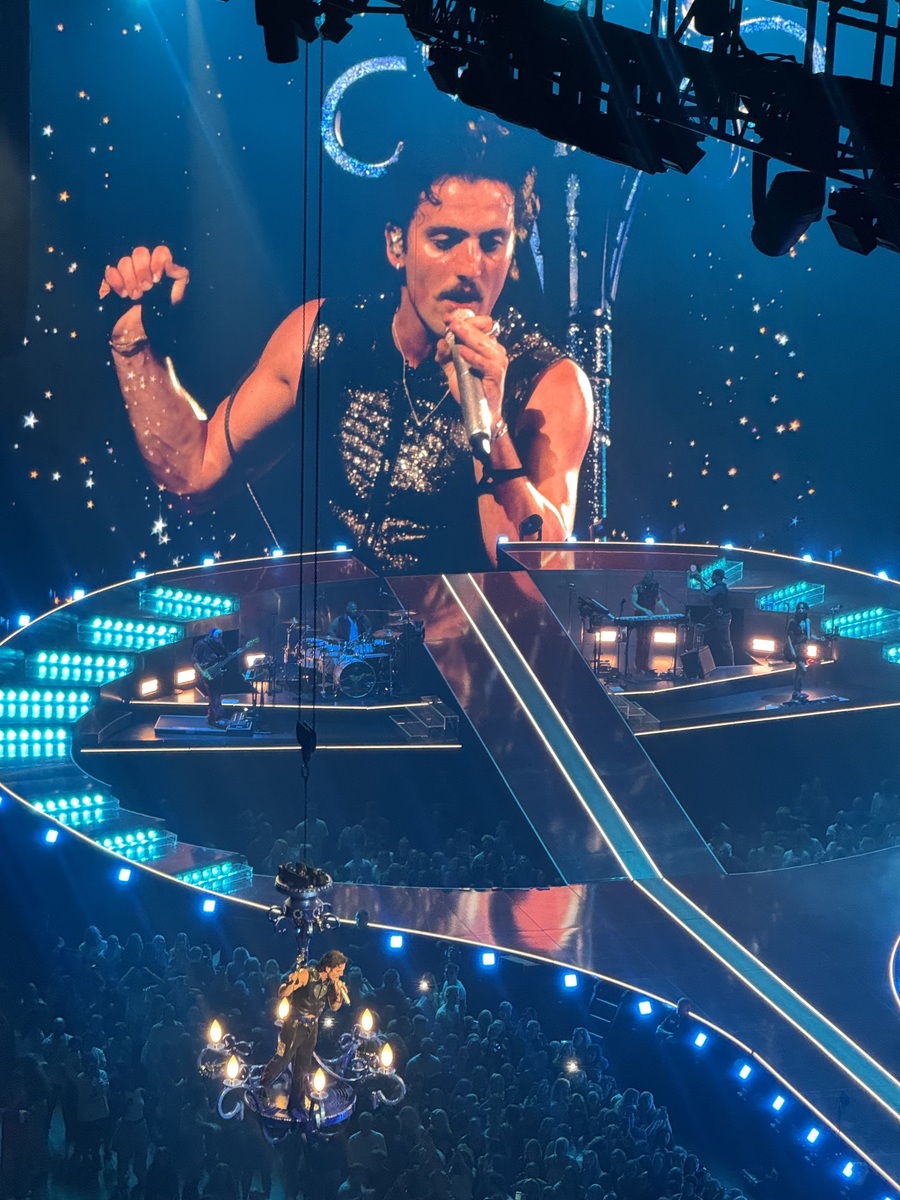 Oct 09, 2025: Benson Boone / Brooke Combe at Delta Center Salt Lake ...