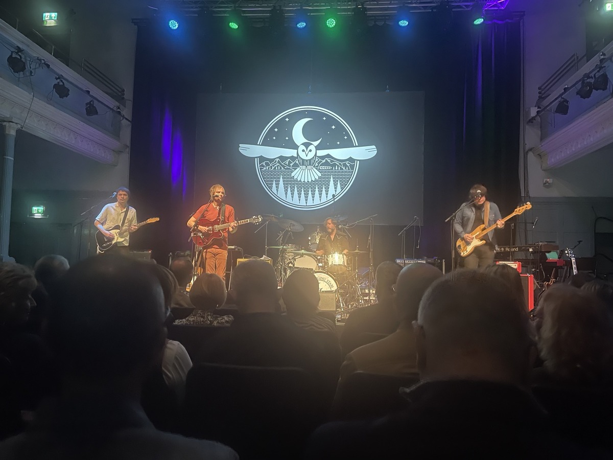 Edwyn Collins Concert & Tour History (Updated for 2025 - 2026 ...