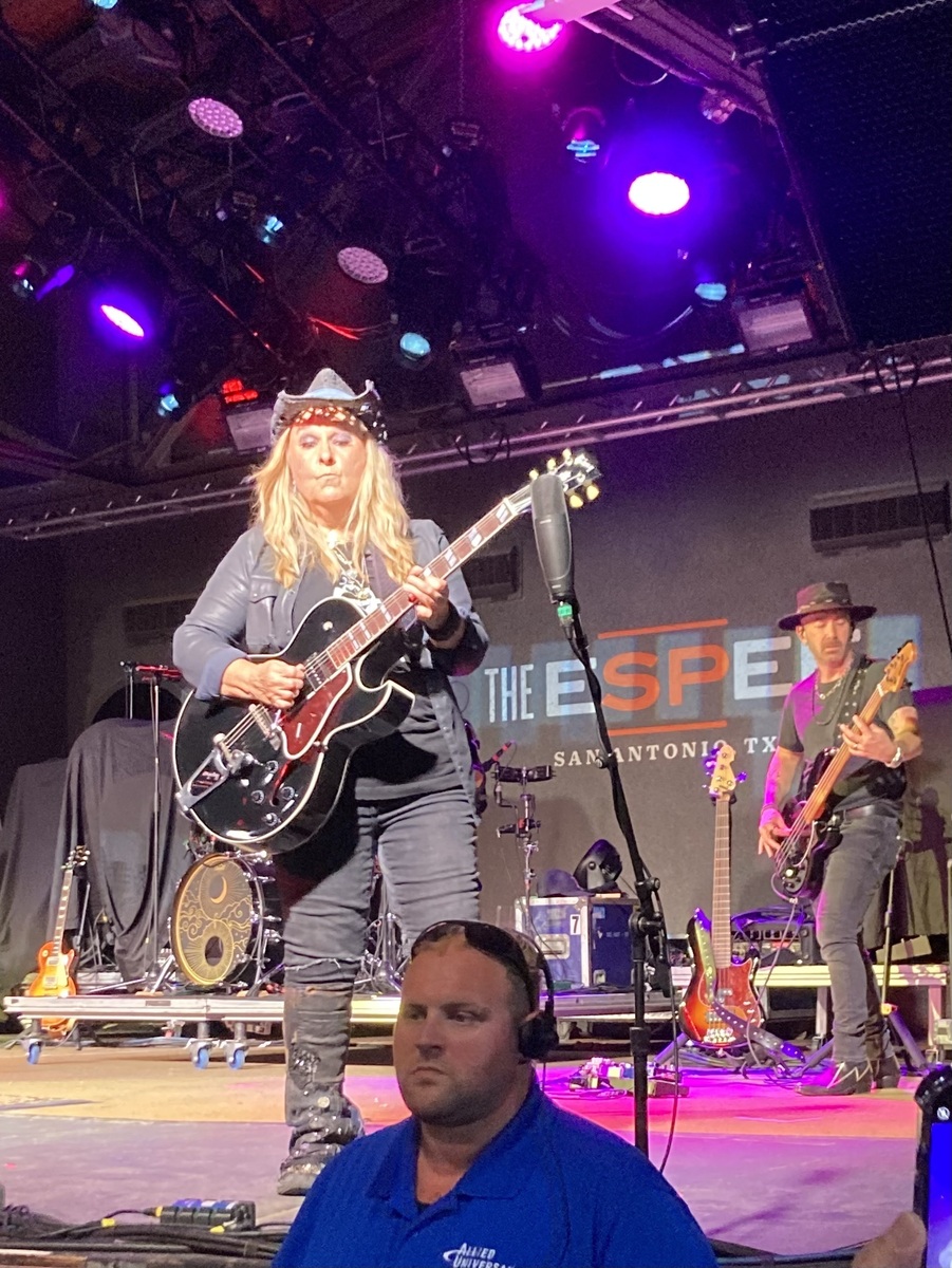 Indigo Girls Concert & Tour History (Updated for 2025 - 2026) | Concert ...