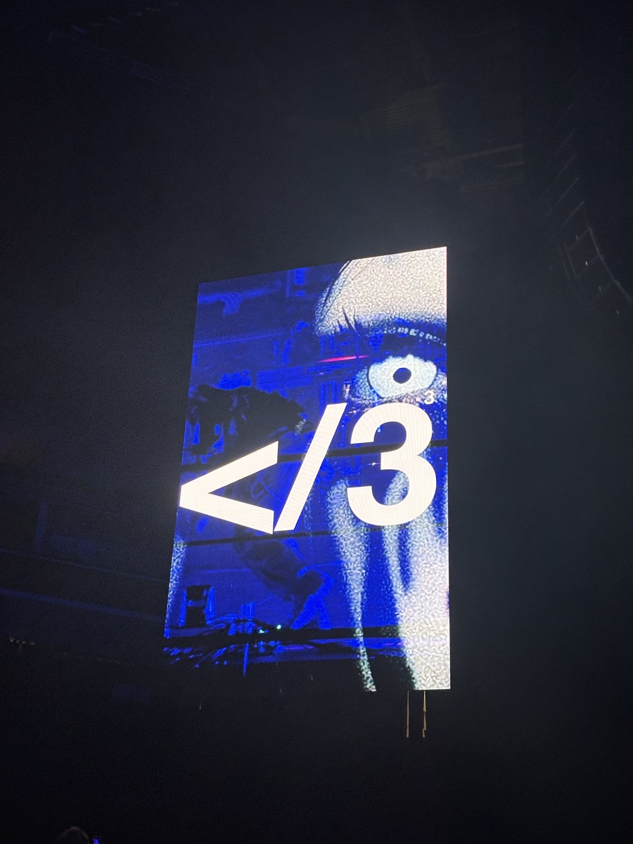 ApolloRed1 Concert & Tour History (Updated for 2025) | Concert Archives