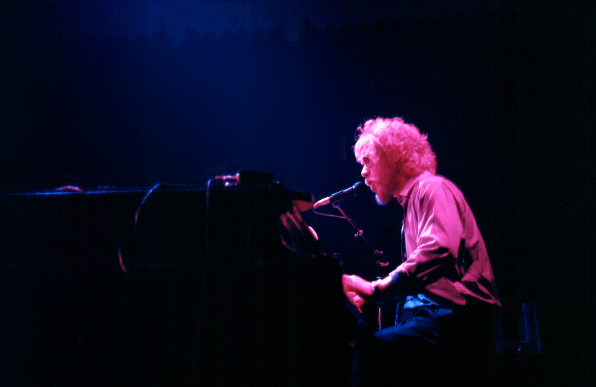 Warren Zevon Concert & Tour History | Concert Archives