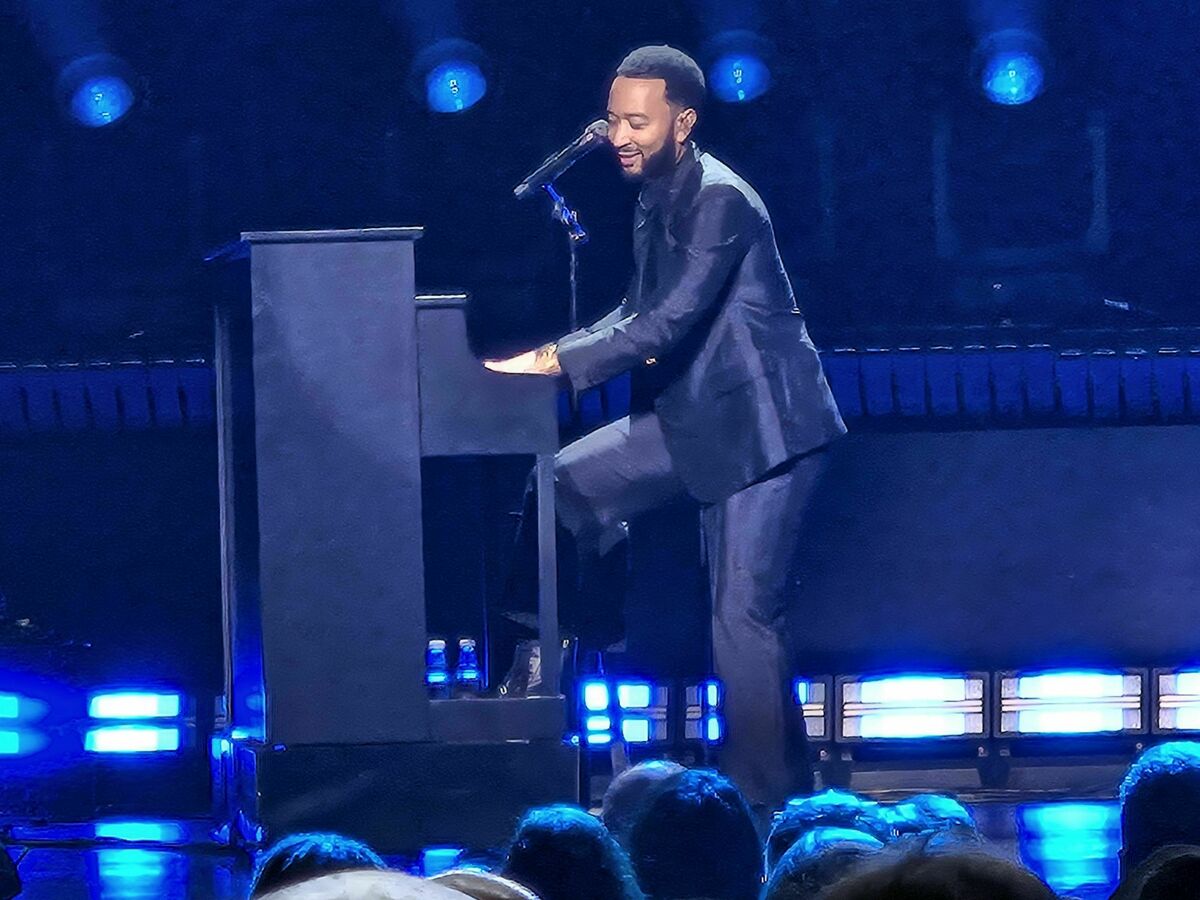 John Legend Concert & Tour History (Updated for 2025 - 2026) | Concert ...