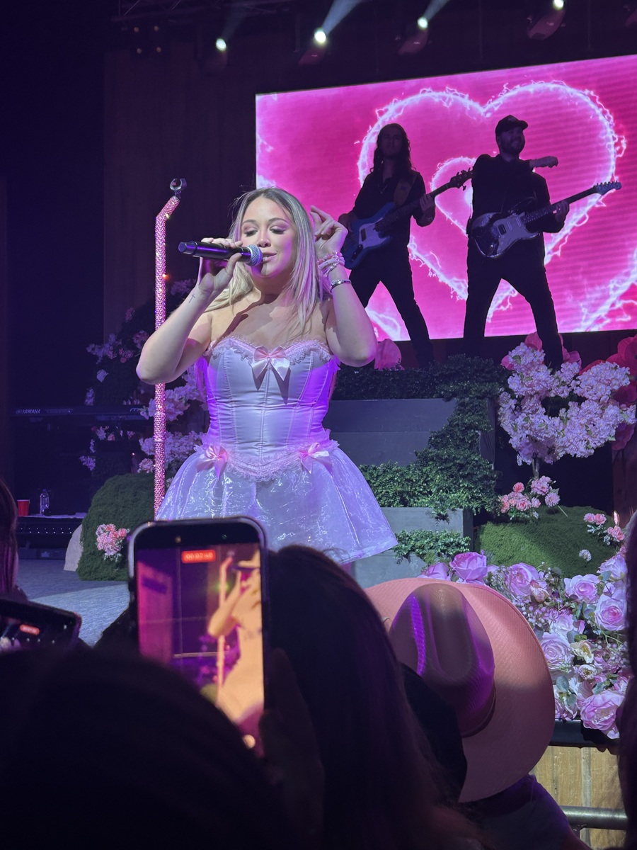 Alexandra Kay Concert & Tour History (Updated for 2026) | Concert Archives