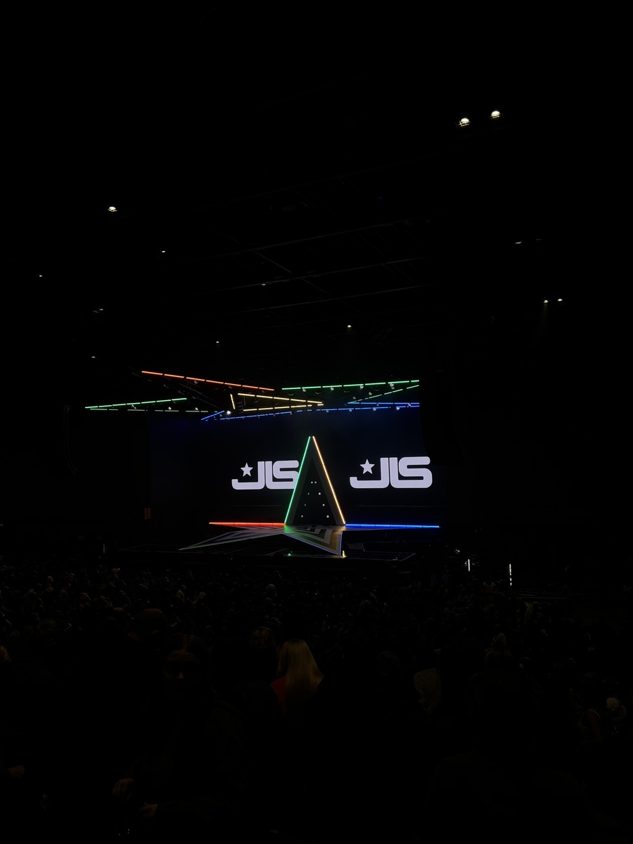 Example Concert & Tour History (Updated for 2025 - 2026) | Concert Archives